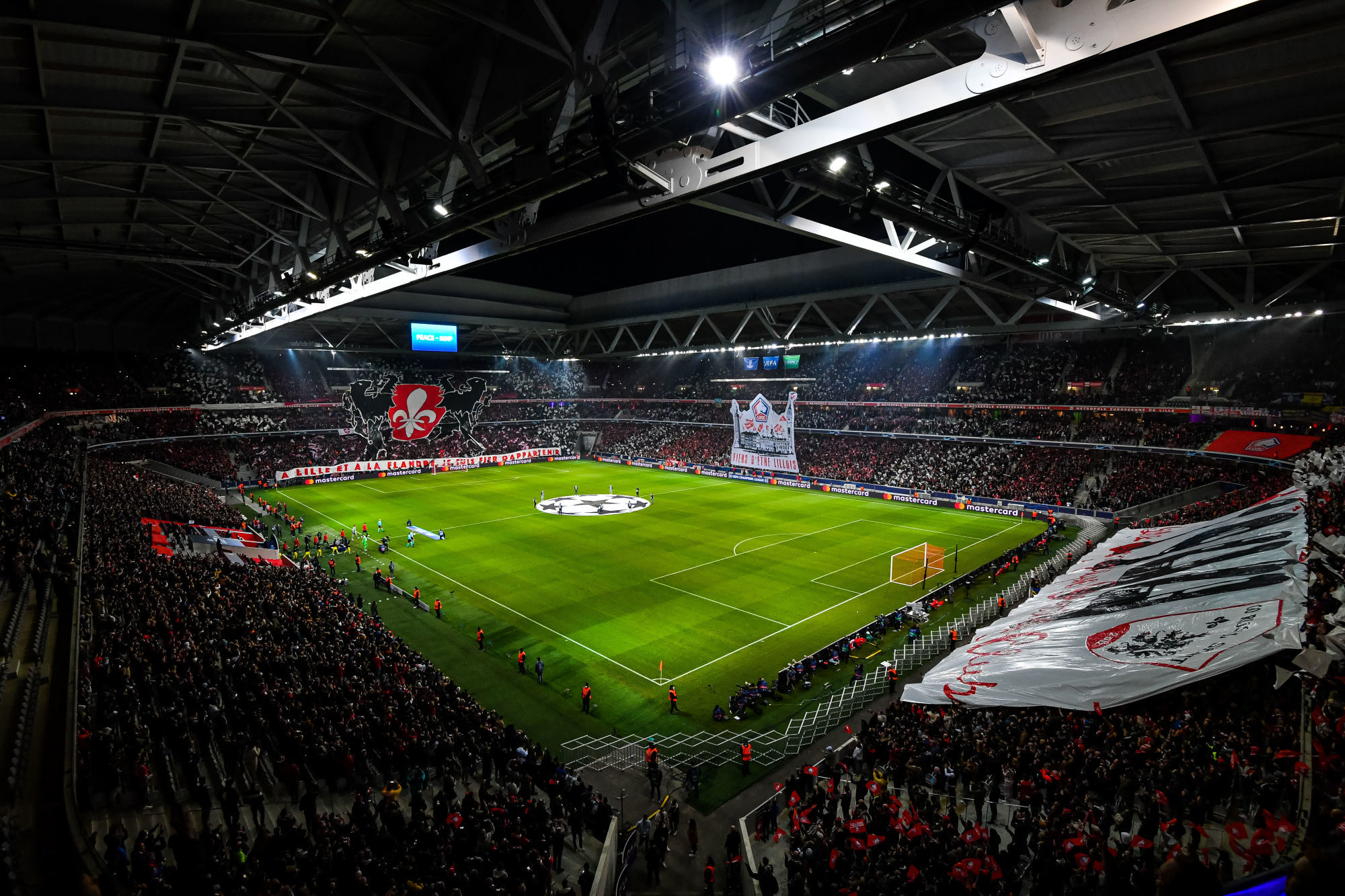 Une ambiance stratosphérique à Pierre Mauroy pour LOSC - Chelsea FC ...